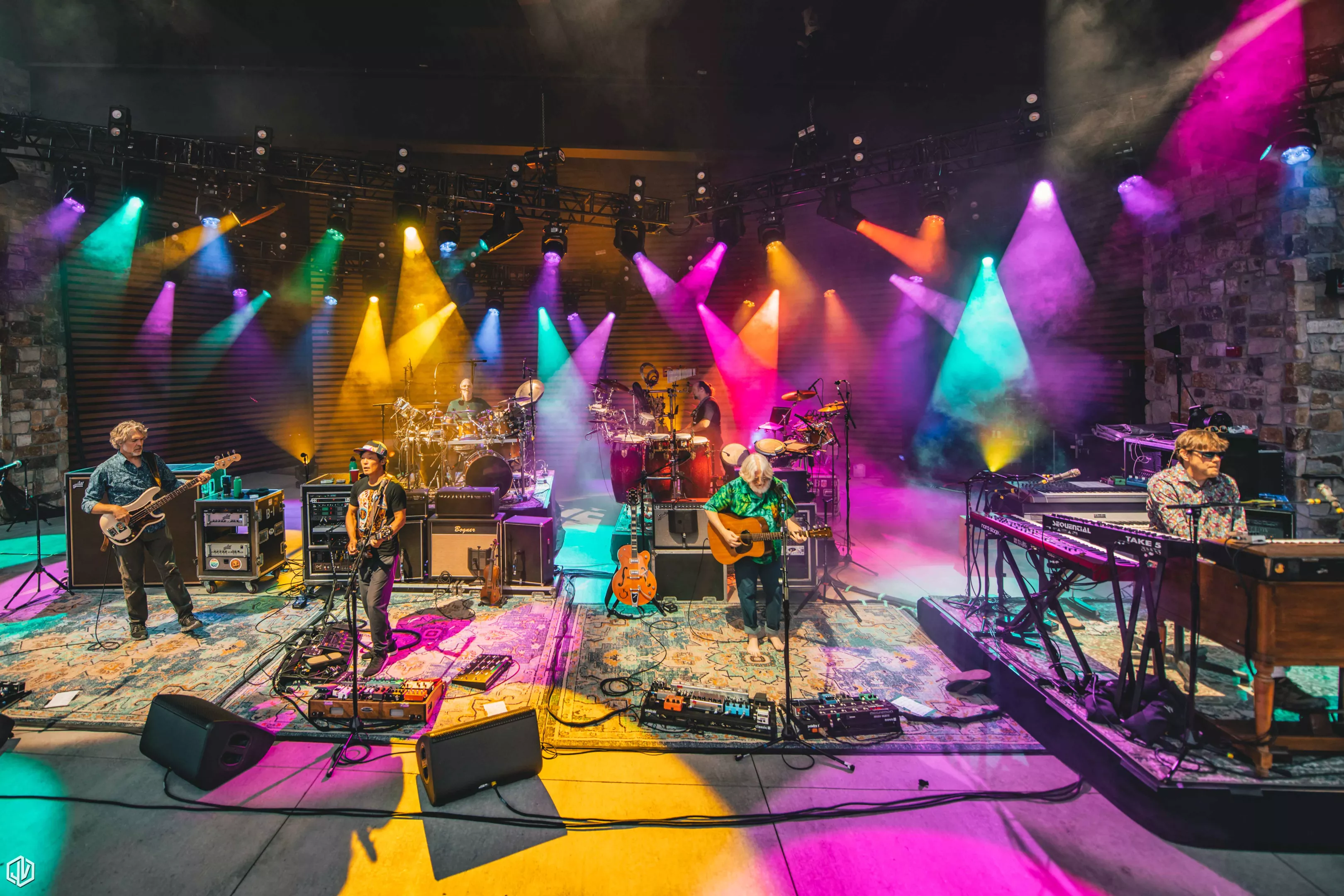 String Cheese Incident Celebrates 30th Anniversary, 50th Red Rocks Show ...